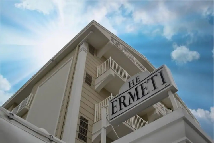Hotel Ermeti B&b And Brunch - Riccione
