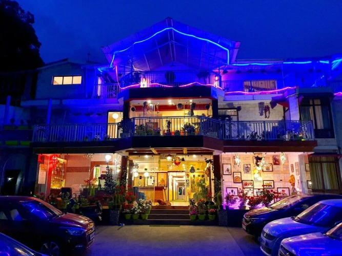 Hotel Sun N Snow Mussoorie - Mussoorie