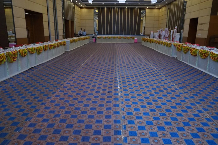 Maha Bodhi Hotel Resort Convention Centre - Bodh Gaya