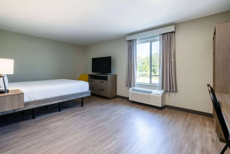 Echo Suites Extended Stay By Wyndham Phoenix-peoria/glendale - Peoria, AZ