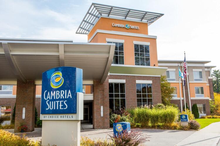 Cambria Hotel Traverse City - Traverse City, MI