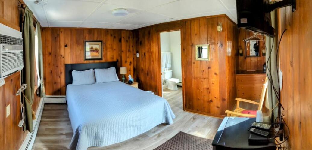 Riverside Motel - Niagara-on-the-Lake
