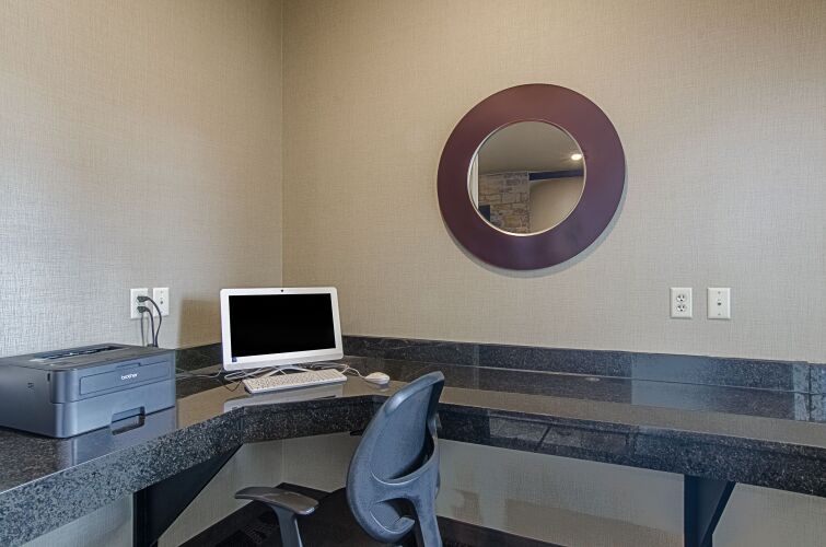 Cobblestone Inn & Suites - Guernsey - Guernsey, WY
