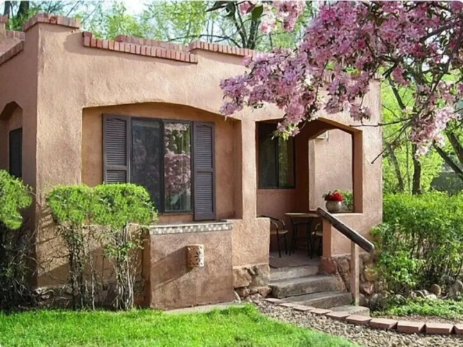 Town & Country Cottages - Manitou Springs, CO