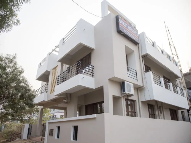 Oyo 8222 Near Kiit University - Bhubaneswar