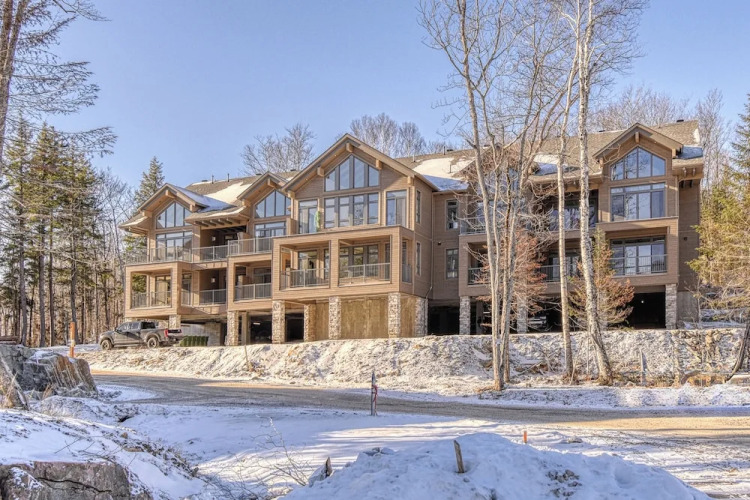 104 Verbier Building 11 - Mont-Tremblant