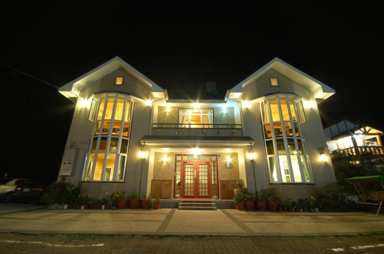 Cingjing Farm Jenku Villa - 埔里鎮