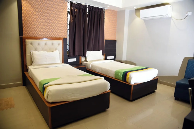 Svr Hotel & Banquet Patna - Patna