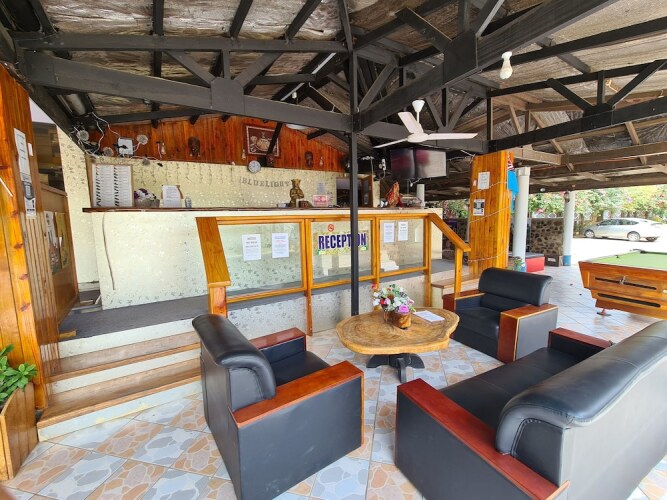 Blue Light Village Hotel - Nadi