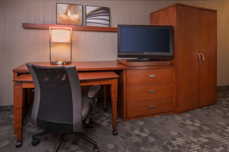 Courtyard By Marriott Columbia - Columbia, MD