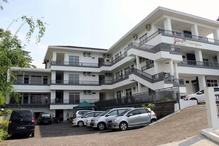 Super Oyo Collection O 92277 Setra Priangan Guest House - Bandung