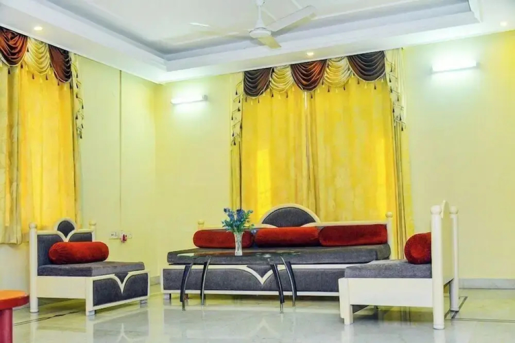 Hotel Samanta By Stays Easy - Kolkata
