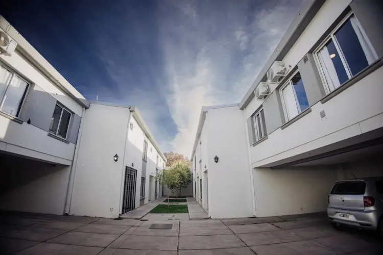 Complejo Coirón - San Rafael, Argentina