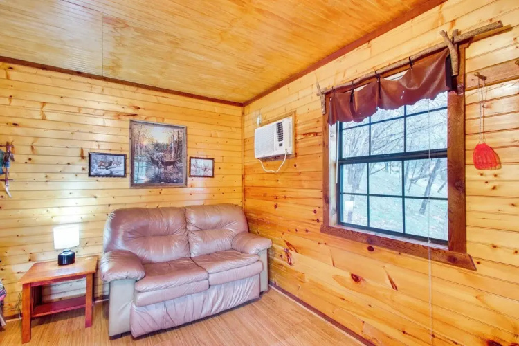 Cedar Falls Cabins #6: Hillside W/ Views! - Davis, OK