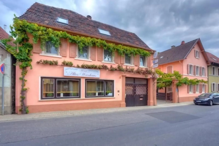 Hotel-pension Altes Weinhaus - Neustadt an der Weinstraße