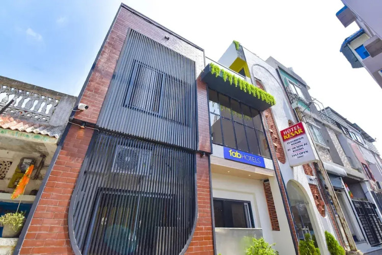 Fabhotel Kesar - Indore