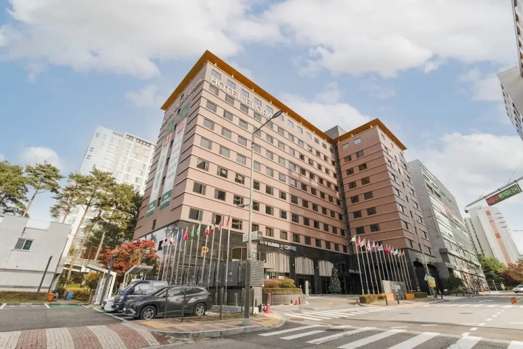 Hotel Elora - 서농동