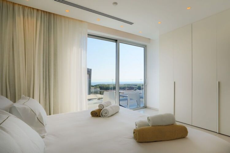 Cove Seaview Villas - Ayia Napa