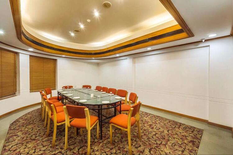 Grand Hotel - Kochi