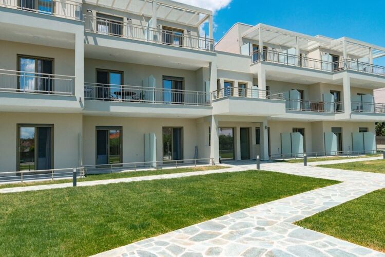 Oliva Suites - Halkidiki