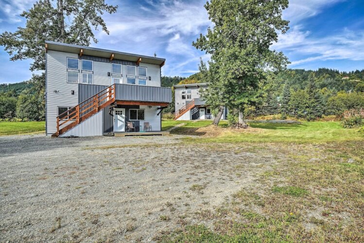Family Retreat ~ 8 Mi To Downtown + Bishops Beach! - Halibut Cove, AK