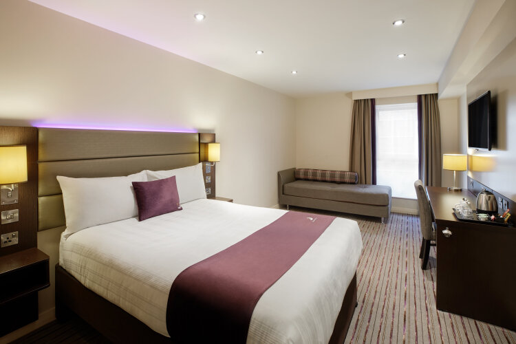 Premier Inn Oxford City Centre (Westgate) Hotel - Oxford