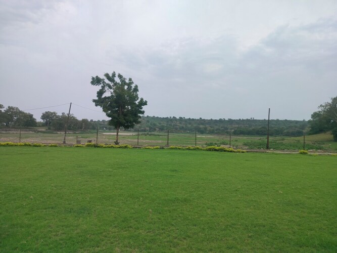 Tgi Jahaj Mahal Resort - Mandu