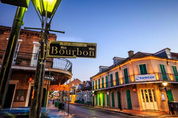 Marina Inn & Suites Chalmette - New Orleans - New Orleans, LA
