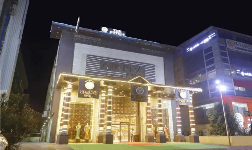 Treebo Tee - Hyderabad