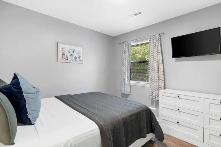 Quittin' Time Stay For 6 With Golf Course Views & Resort Amenities - Branson, MO