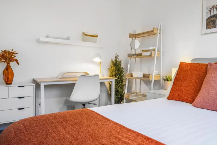 Angus Suites By Your Lettings - Peterborough