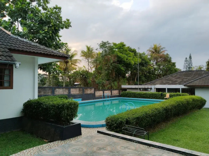 Villa Estria - Cisarua