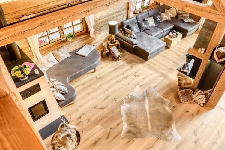 Chalet Gm In Brand With 5 Bedrooms And 4 Bathrooms - Brandnertal
