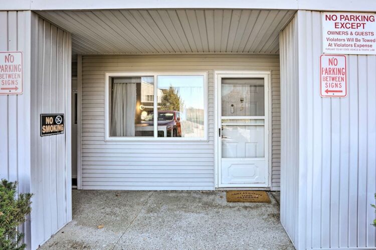First-floor Hunter Condo < 1 Mi To Slopes! - Hunter, NY