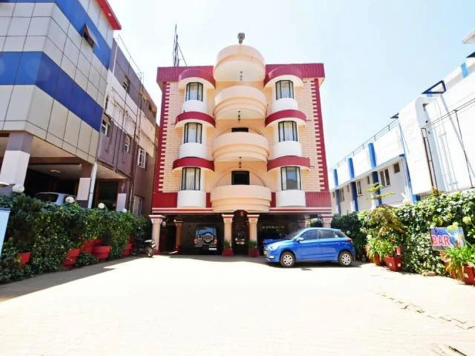 Hotel Blue Bird - Ooty