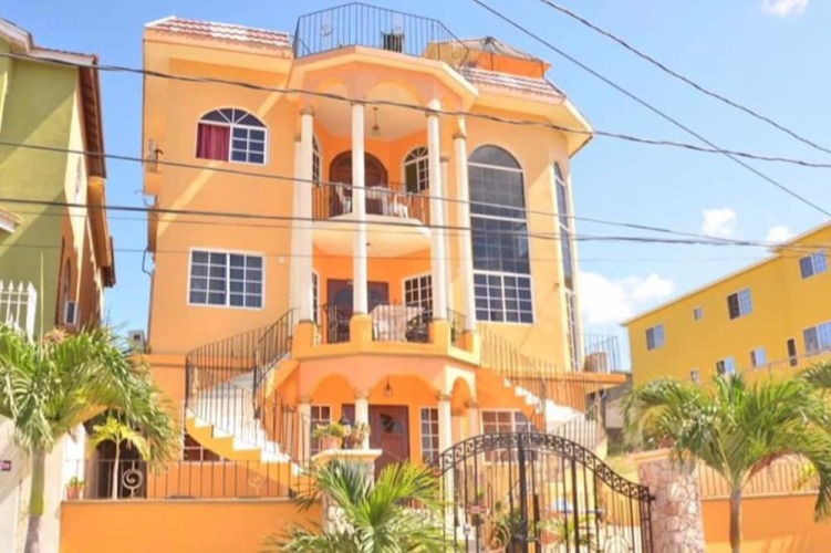 Sea Breeze - Montego Bay