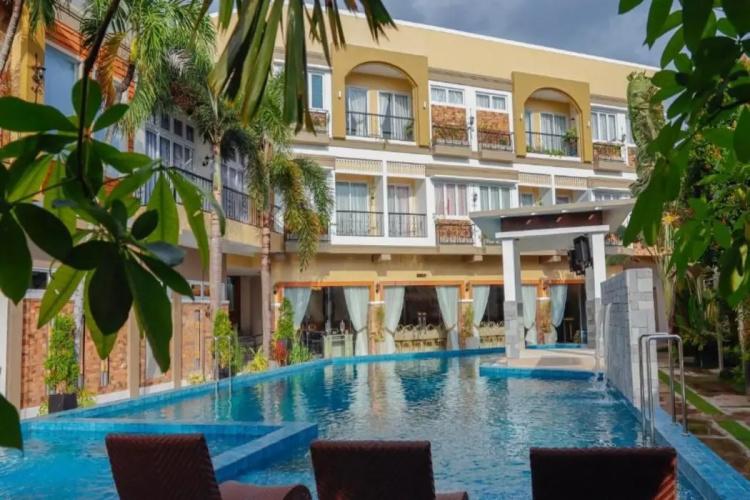 Ragazzi Resort Hotel - Naga
