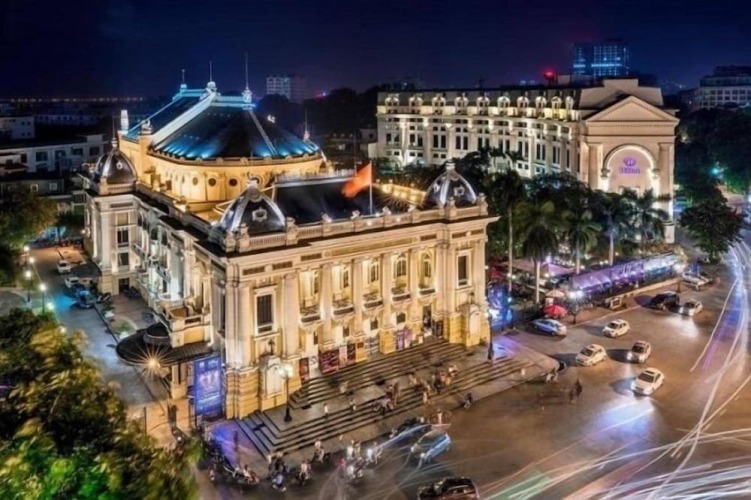 Lighthouse & Rooftop - Hanoi