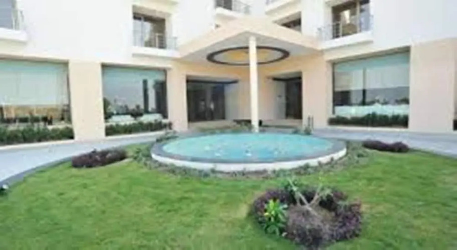 Krsna Lila By The Blues Hotels - Sanand