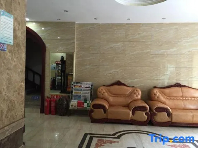 Xining Julong Business Hotel (Xining Railway Station Provincial Hospital) - Xining