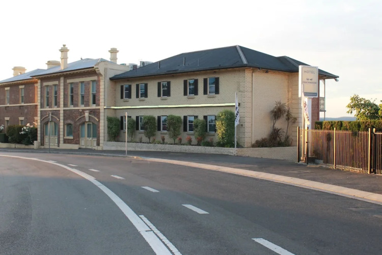 Comfort Inn Coach House Launceston - Launceston