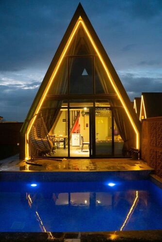 Triangle Life Suit - Başiskele