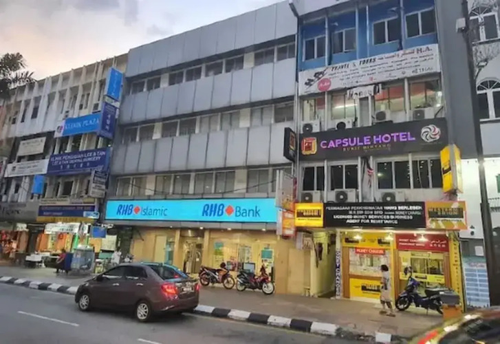 Oyo 91036 J Capsule Hotel Jalan Bukit - Bukit Bintang