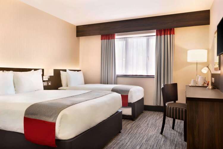 Ramada By Wyndham Bristol West - Bristol