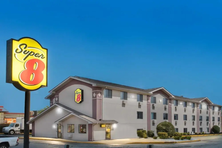 Super 8 Aberdeen Md - Aberdeen, MD