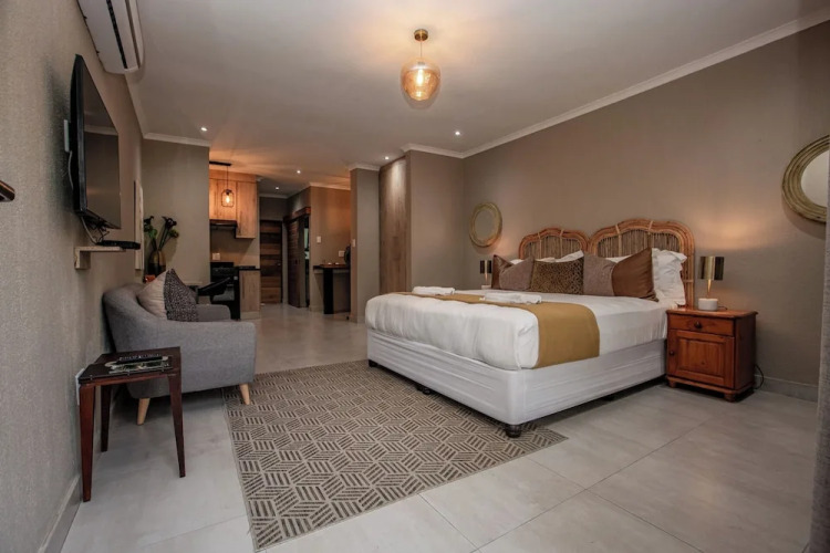 Bushbaby Valley Lodge - Hazyview