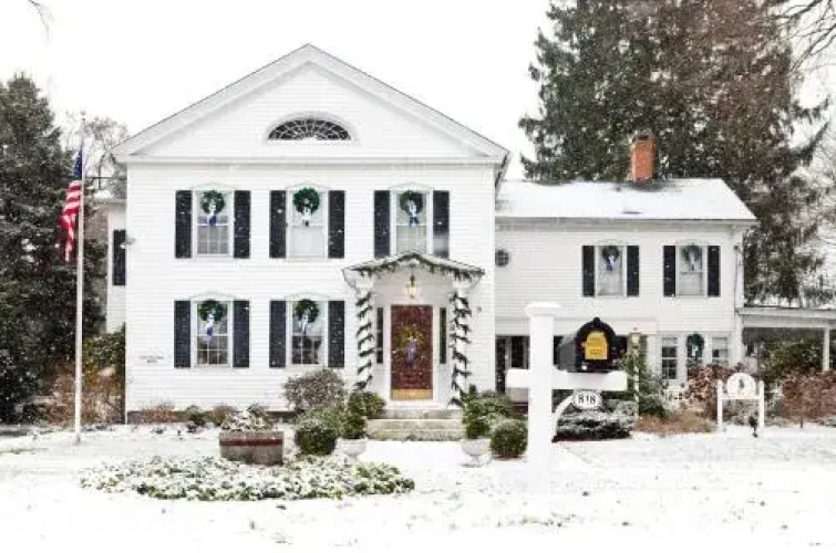 The Scranton Seahorse Inn - Madison, CT