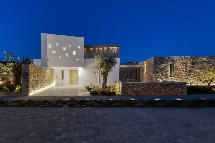 Kennedys Group Villa Management - Mykonos