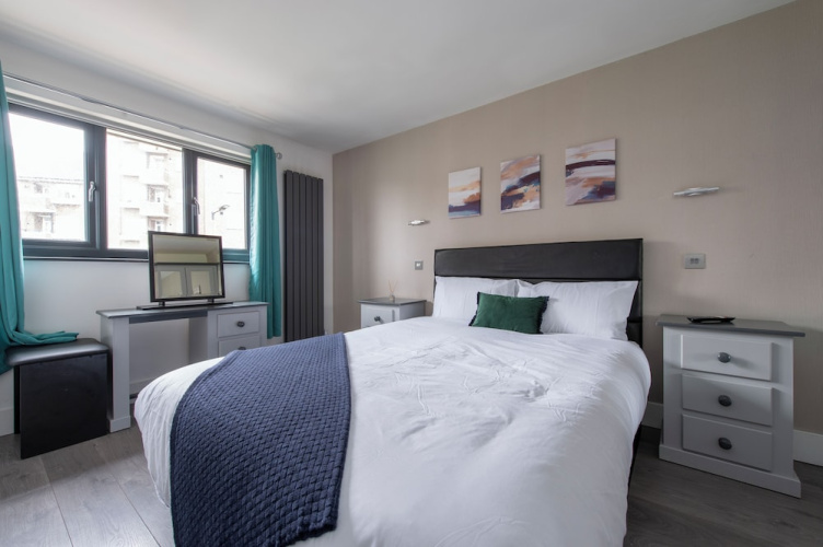 44 Radnor Road - London