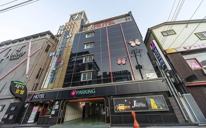 Gyeongju J Boutique Hotel - Gyeongju-si